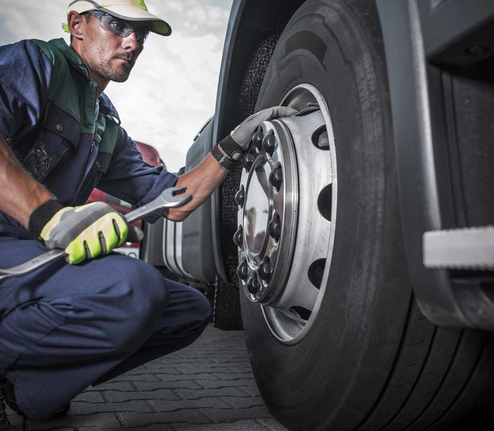 Truck Tire Shop Toronto | Tire Services & Repairs